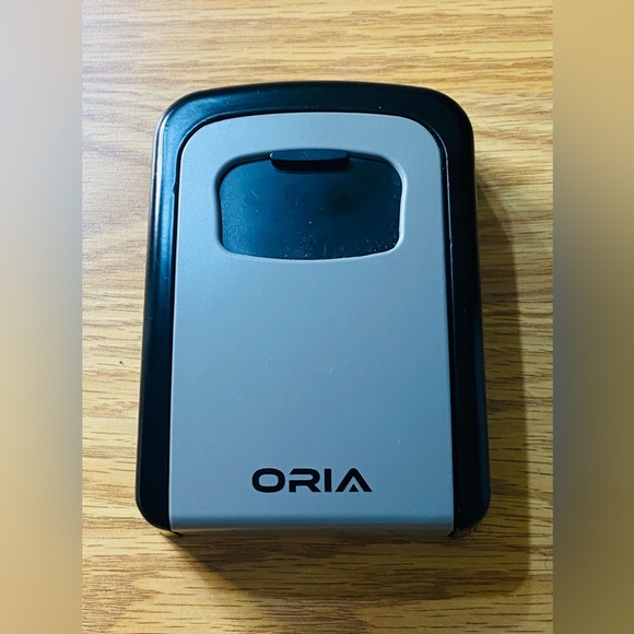 Accents | Oria Safety Lock Box 4 Digits Combination Durable Key Storage ...